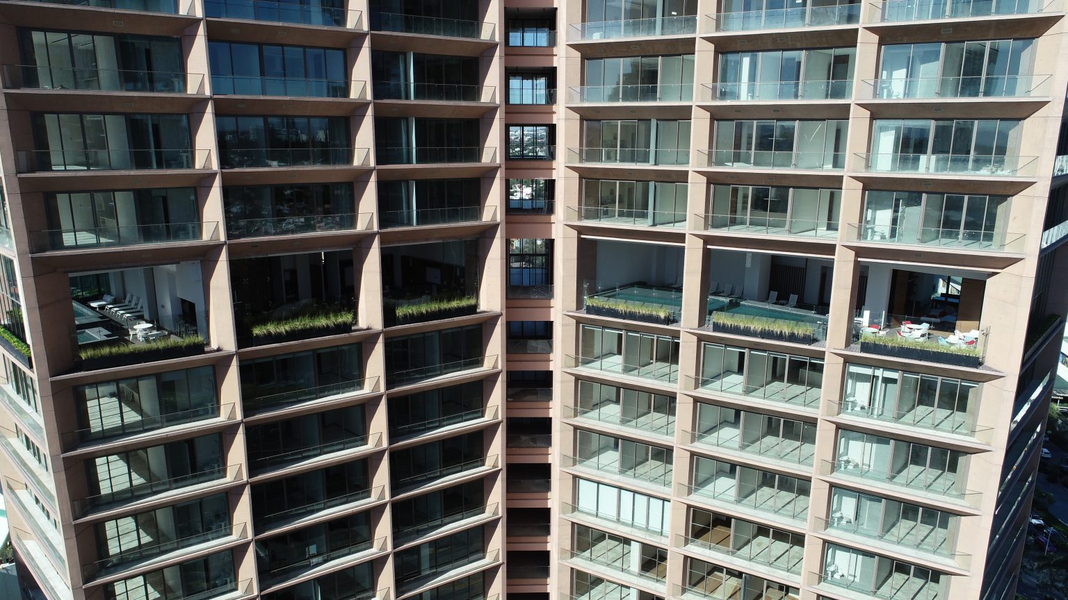 Anteus Constructora - Soluciones Constructivas • Turnkey projects. • 6 ...
