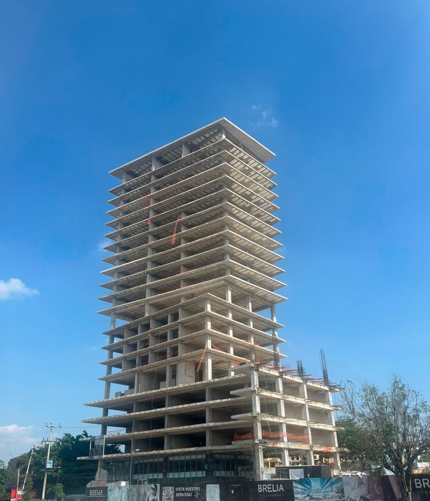 Anteus Constructora - Soluciones Constructivas Estructura de concreto. 2 torres. 3 sótanos ...